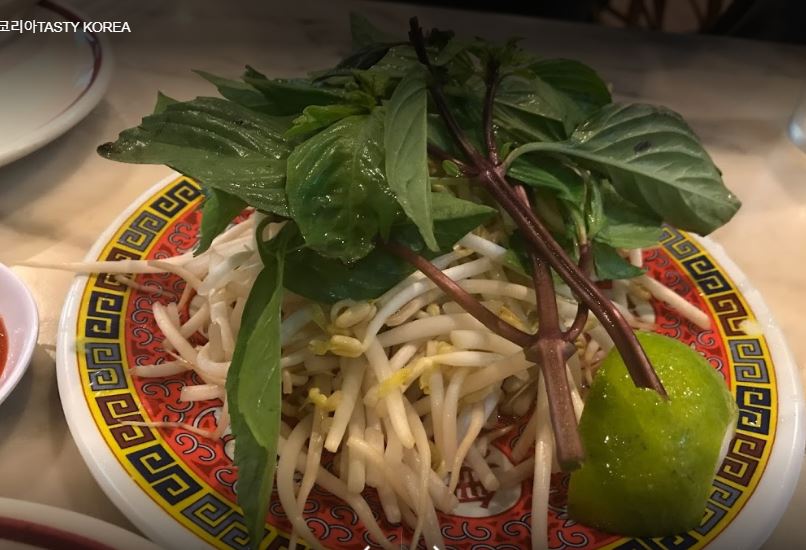 Pho Bang Restaurant in Queens / Menus & Photos