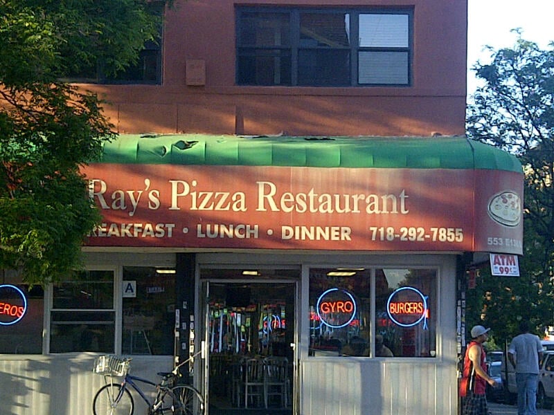Ray’s Pizza Restaurant in The Bronx / Menus & Photos