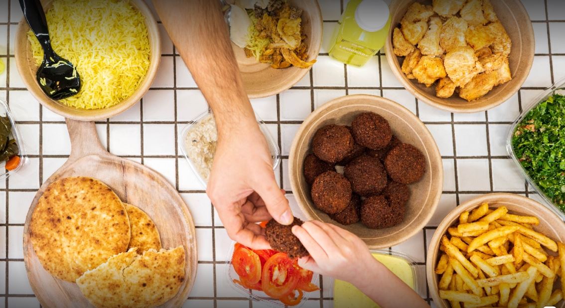 Fle Fle Grill Restaurant in Manhattan / Menus & Photos