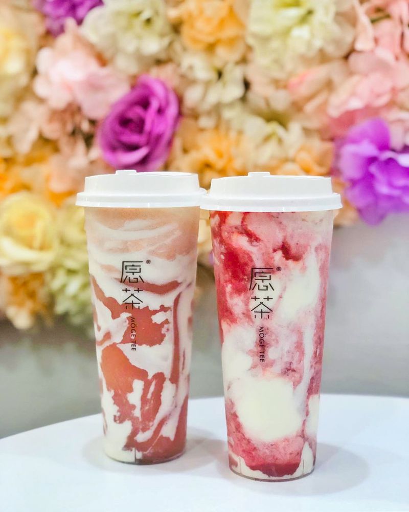 Moge Tee Restaurant in Queens / Menus & Photos