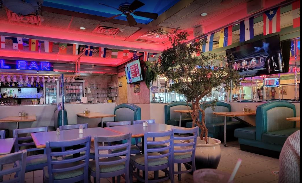 Pollos Doña Maria Restaurant & Bar Restaurant in Queens / Menus & Photos